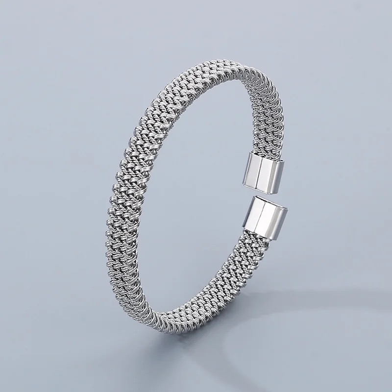 Semi-rigid mesh cuff bracelet – Tooshup